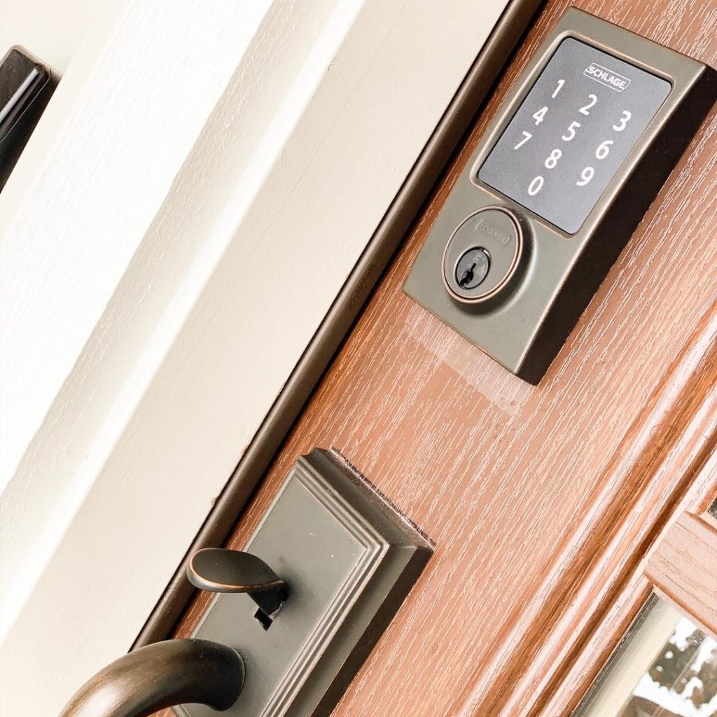 Four Home Security Benefits that Keep Your Kids Safe After School! - Simplx Security